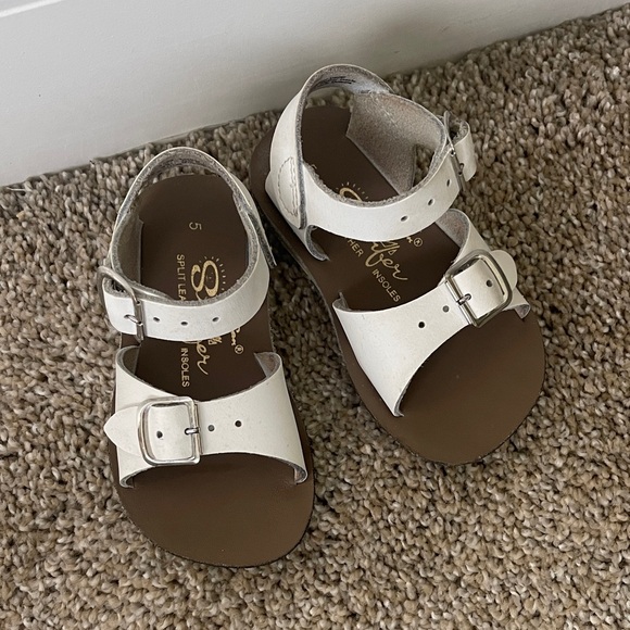 Sun San | Shoes | Sun San Classic White Leather Sandals Size 5 Toddler ...